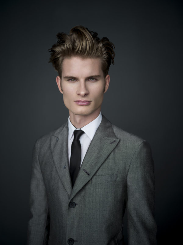 Power Play - Nicole Knobel